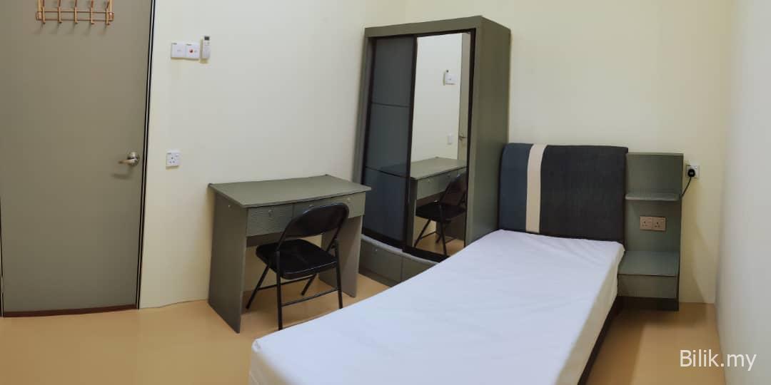 Premium ⭐️ Single Room Fully Furnished at Subang Bestari - Bilik.my